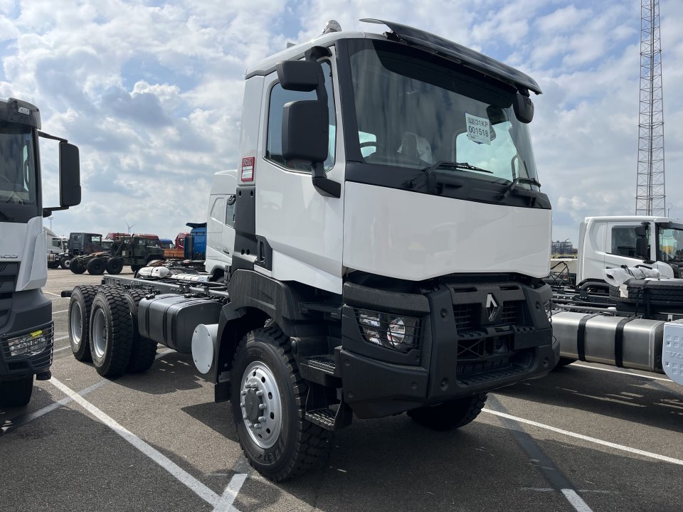 Renault K serie chassis cab 6x6 - Intermotive